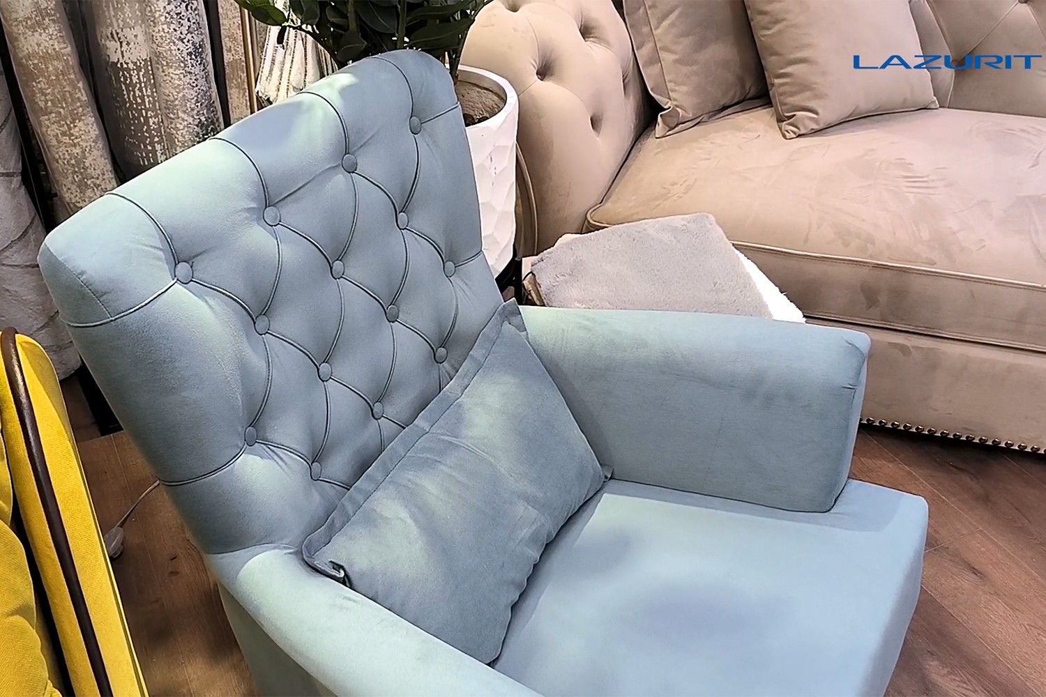 Кресло Холли в стиле неоклассика, с механизмом без механизма — купить в Москве в магазине ...